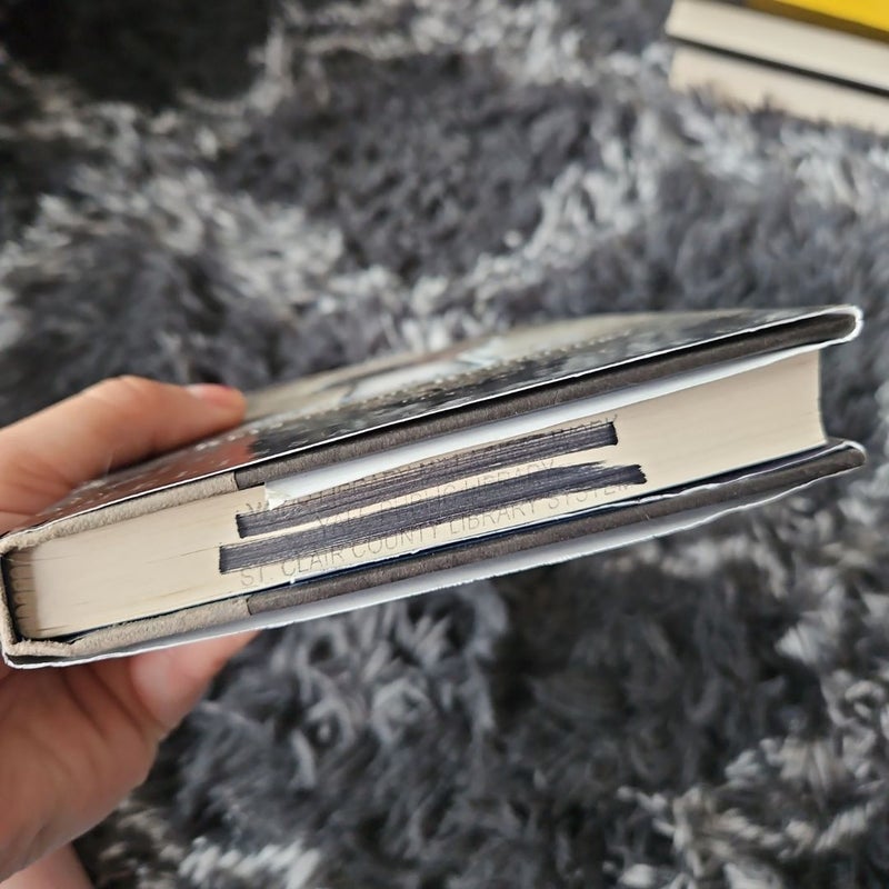 Blue Bloods Keys to the Repository by Melissa de la Cruz