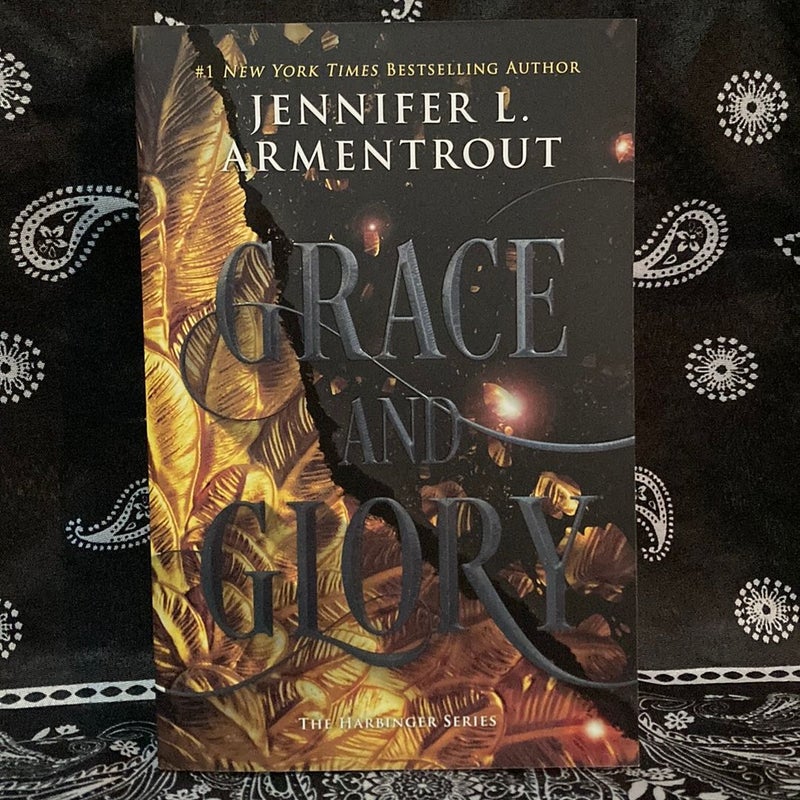 Grace and Glory by Jennifer L. Armentrout, Paperback | Pangobooks