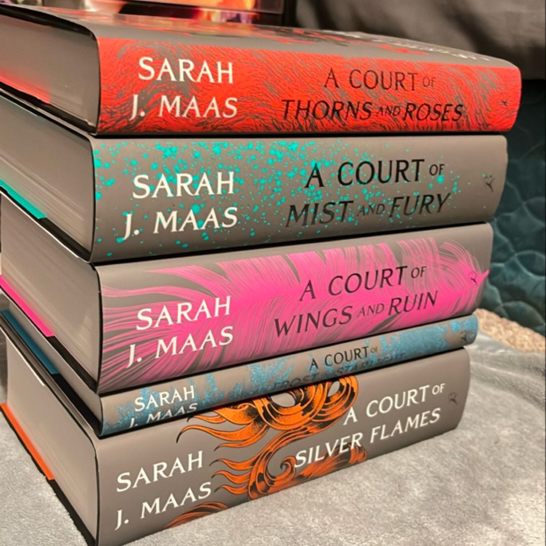 Hardcover. ACOTAR box set by sarah J maas by Sarah J Maas , Hardcover ...