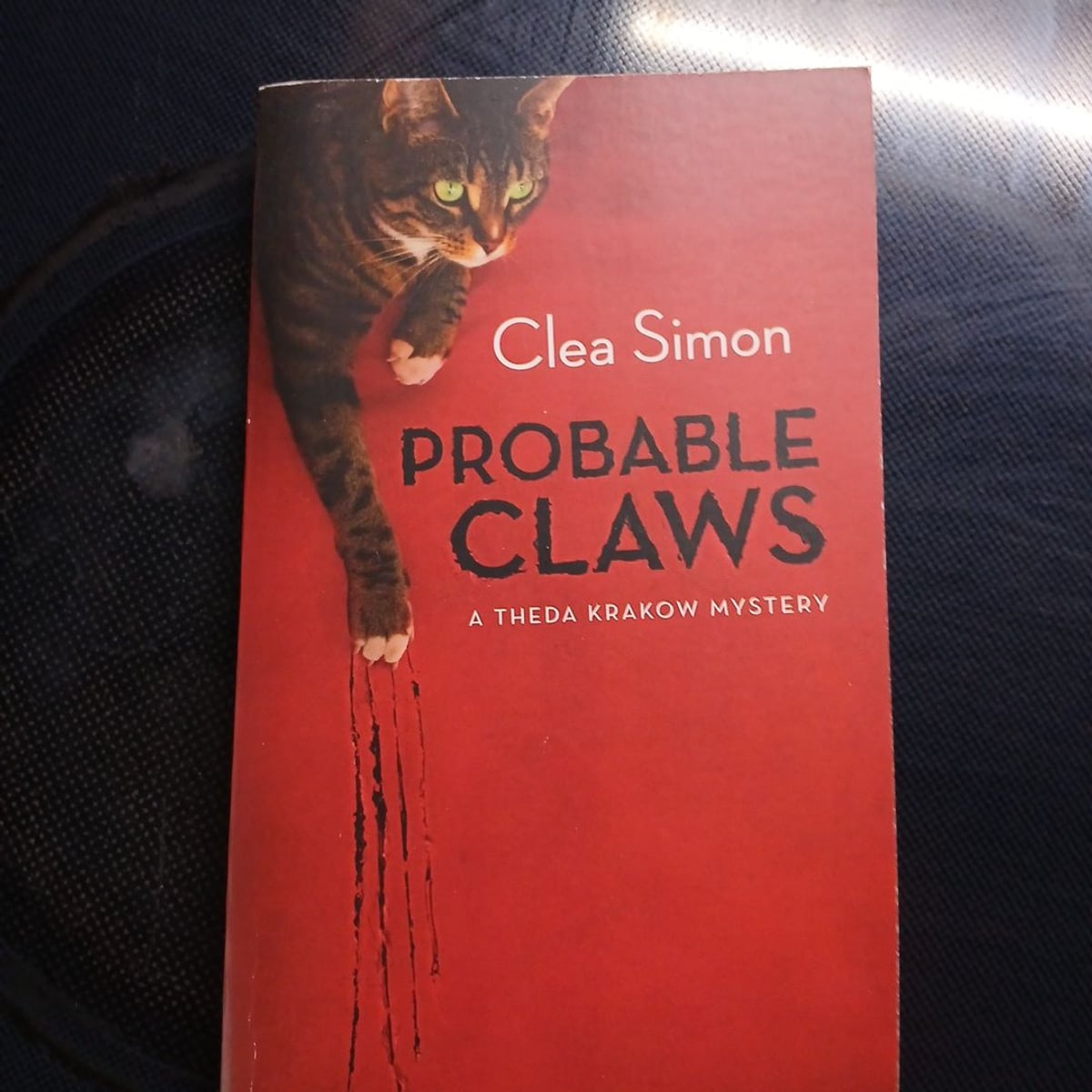 Probable Claws by Clea Simon