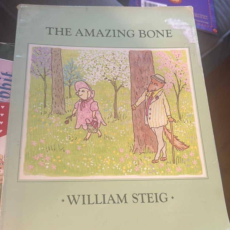 The Amazing Bone by William Steig, Paperback | Pangobooks