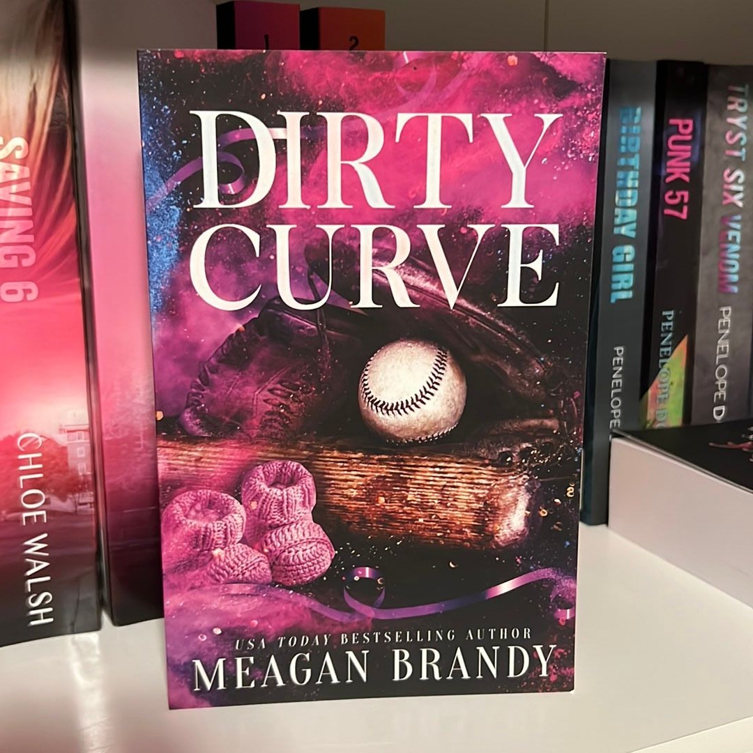 Dirty Curve by Meagan Brandy , Paperback | Pangobooks