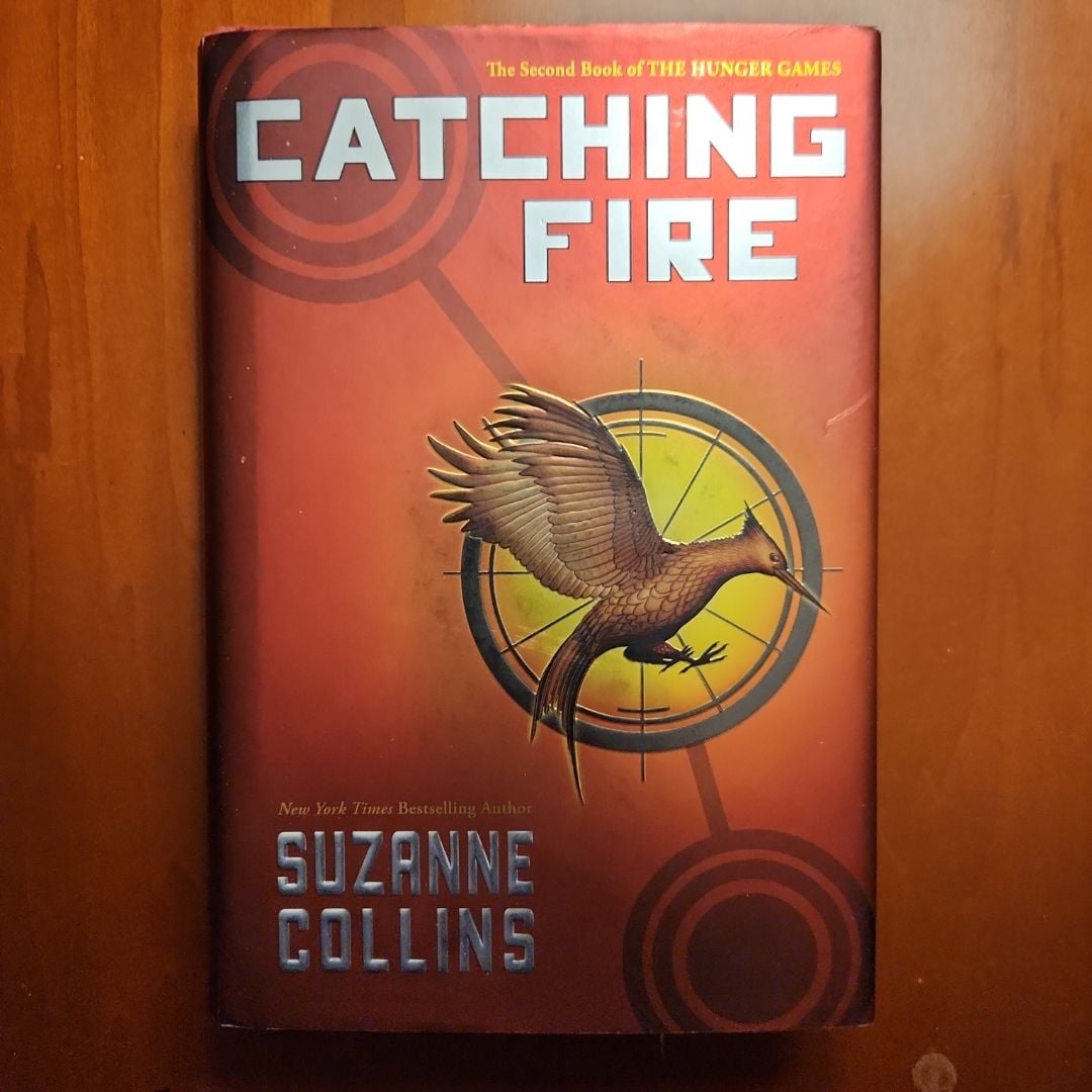Catching Fire by Suzanne Collins, Hardcover | Pangobooks