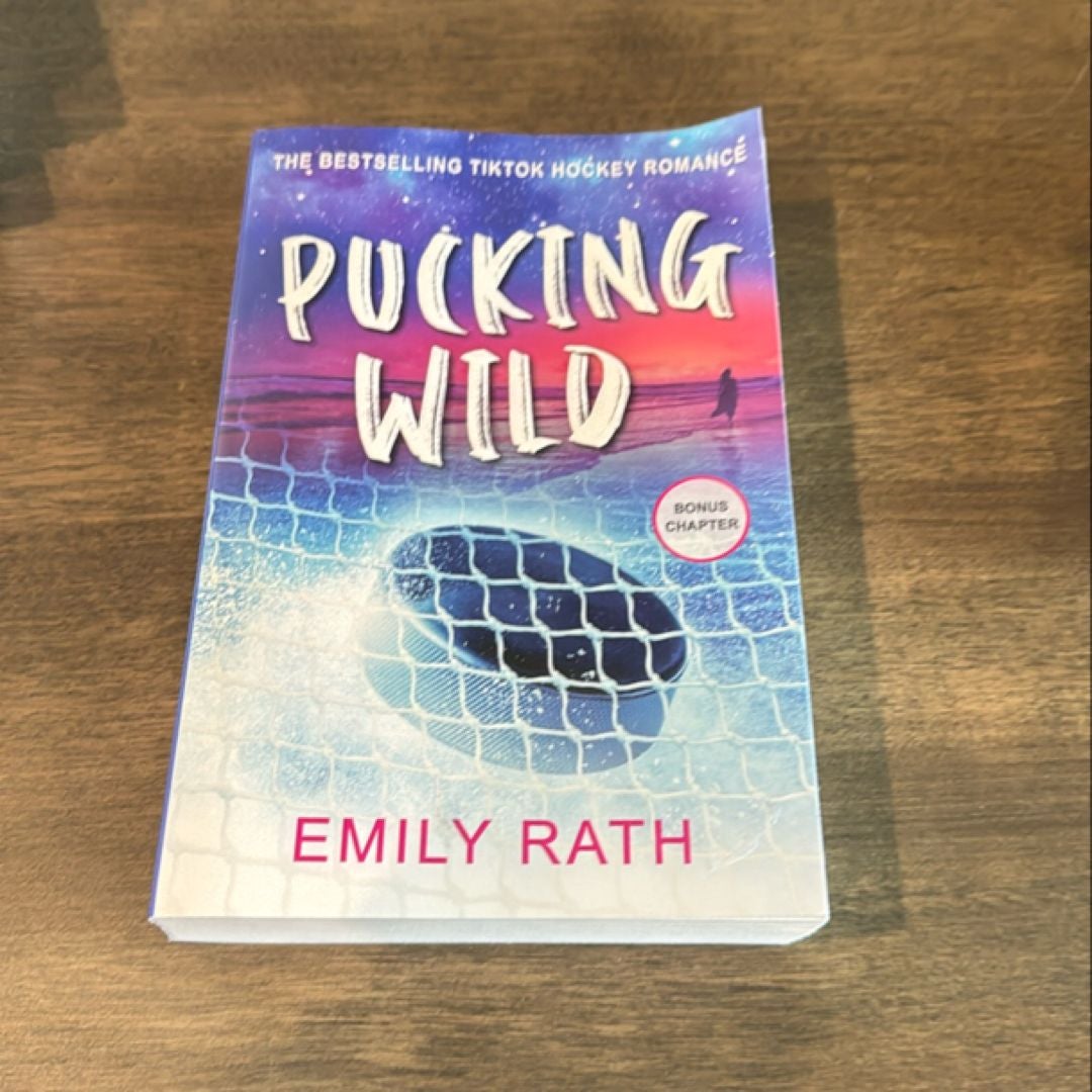 Pucking Wild by Emily Rath, Paperback | Pangobooks