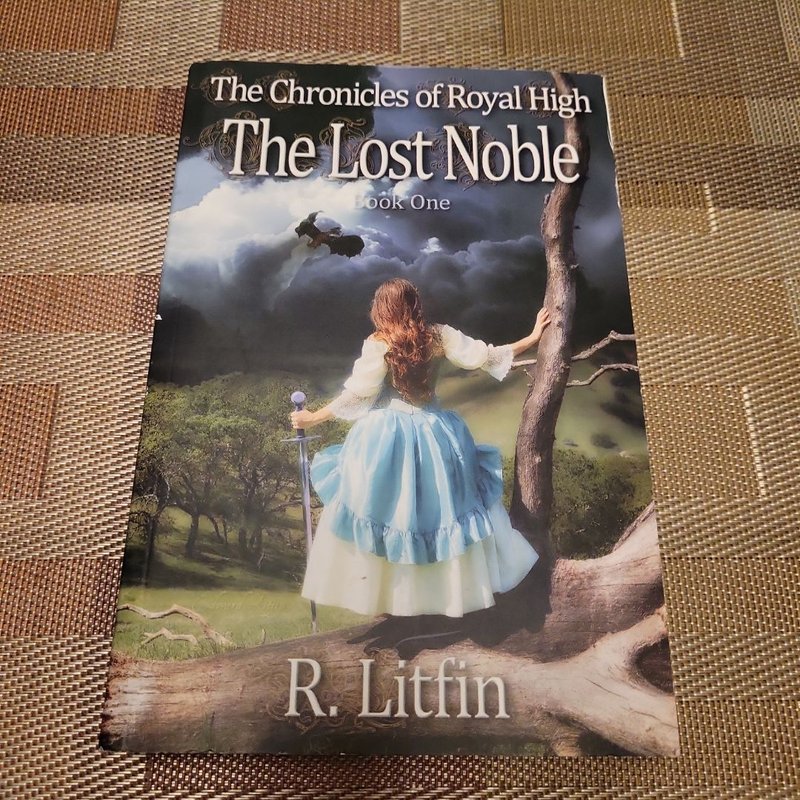The Chronicles of Royal High by Rachel Litfin, Paperback | Pangobooks