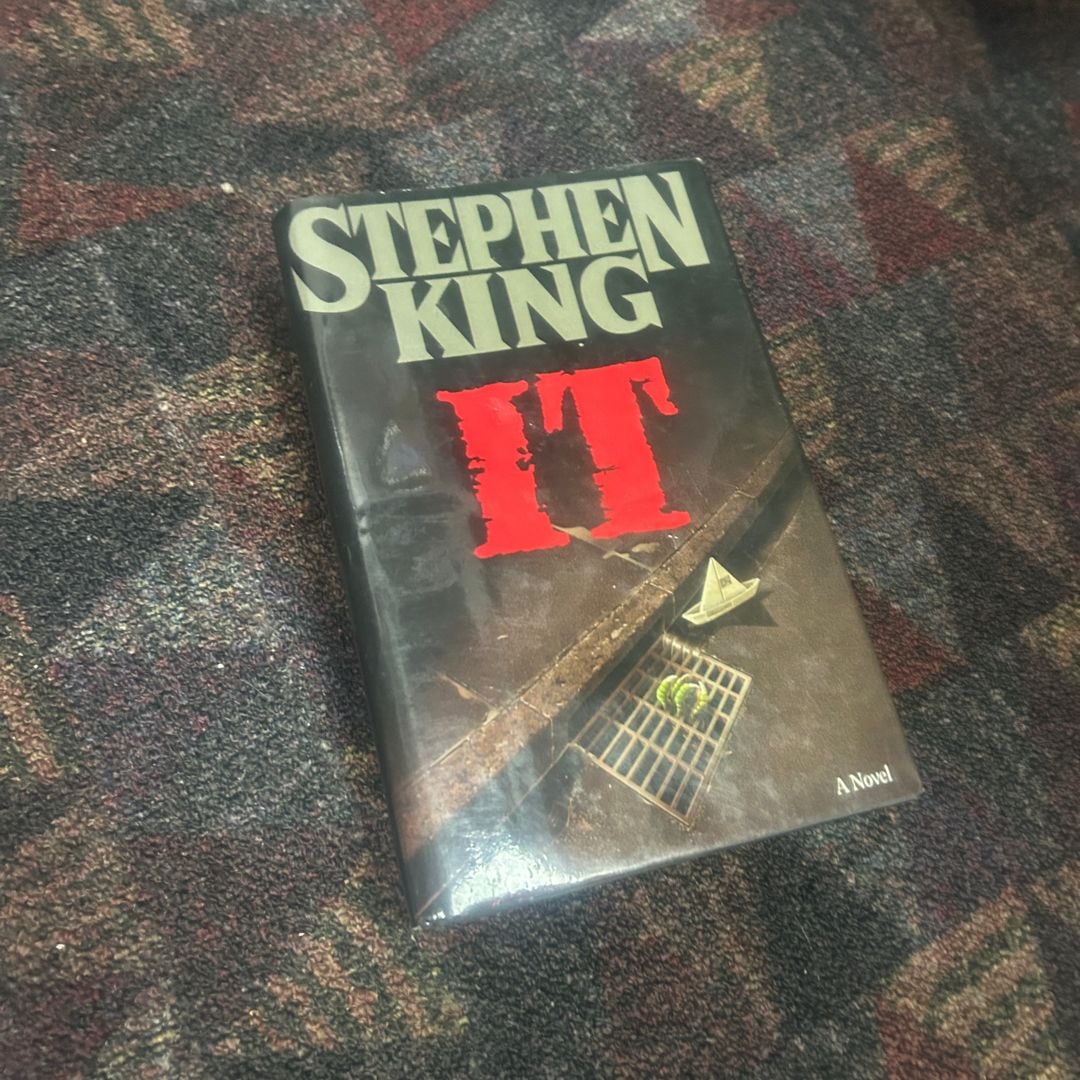 It (First Edition) by Stephen King, Hardcover | Pangobooks
