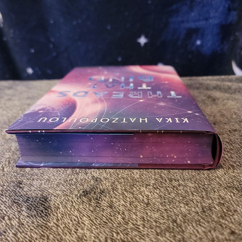 Threads That Bind by Kika Hatzopoulou, Hardcover | Pangobooks