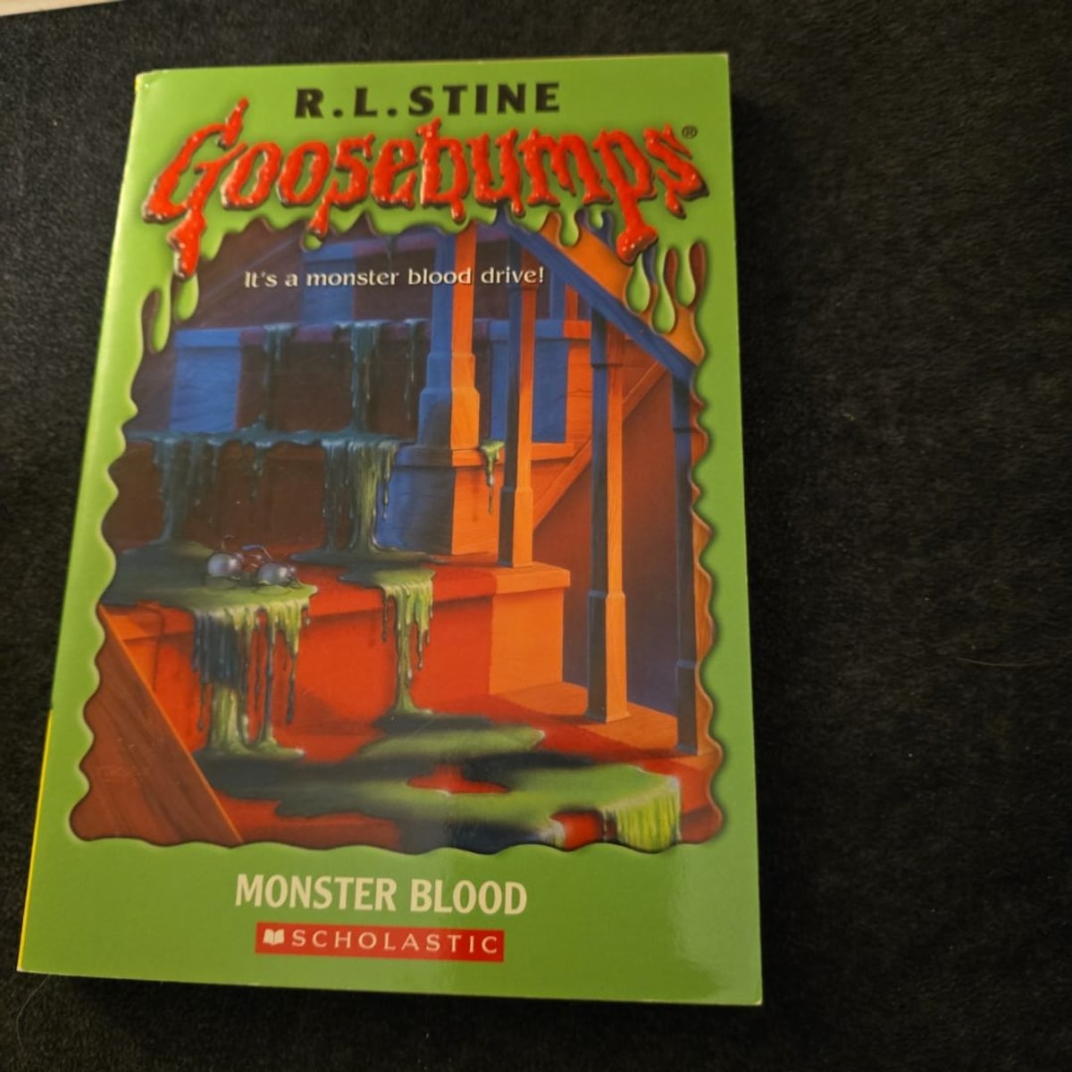 Monster Blood by R. L. Stine