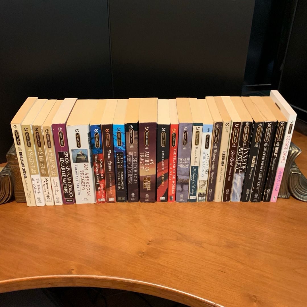 Massive Signet Classics 24 Book Lot: William Shakespeare, Jules Verne ...