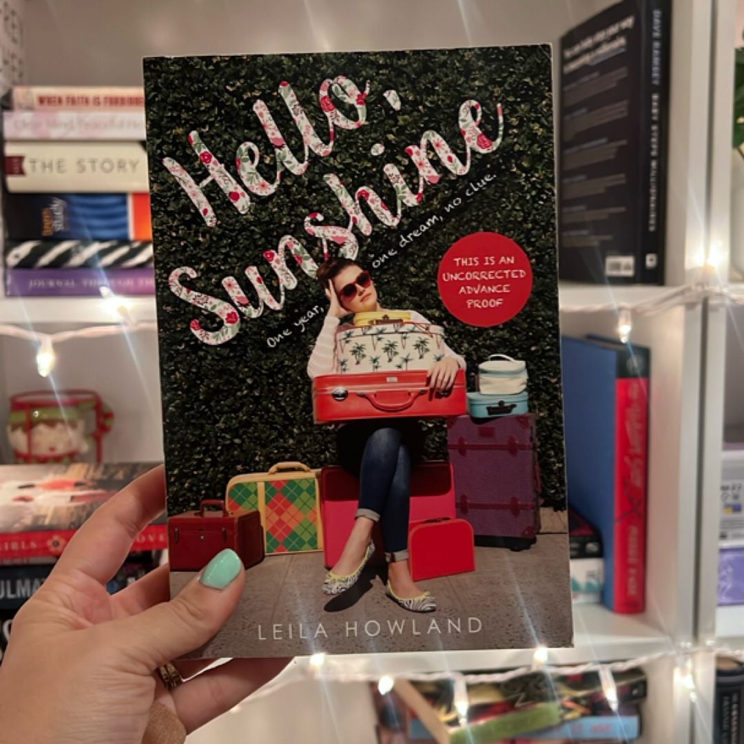 Hello Sunshine by Leila Howland, Paperback | Pangobooks
