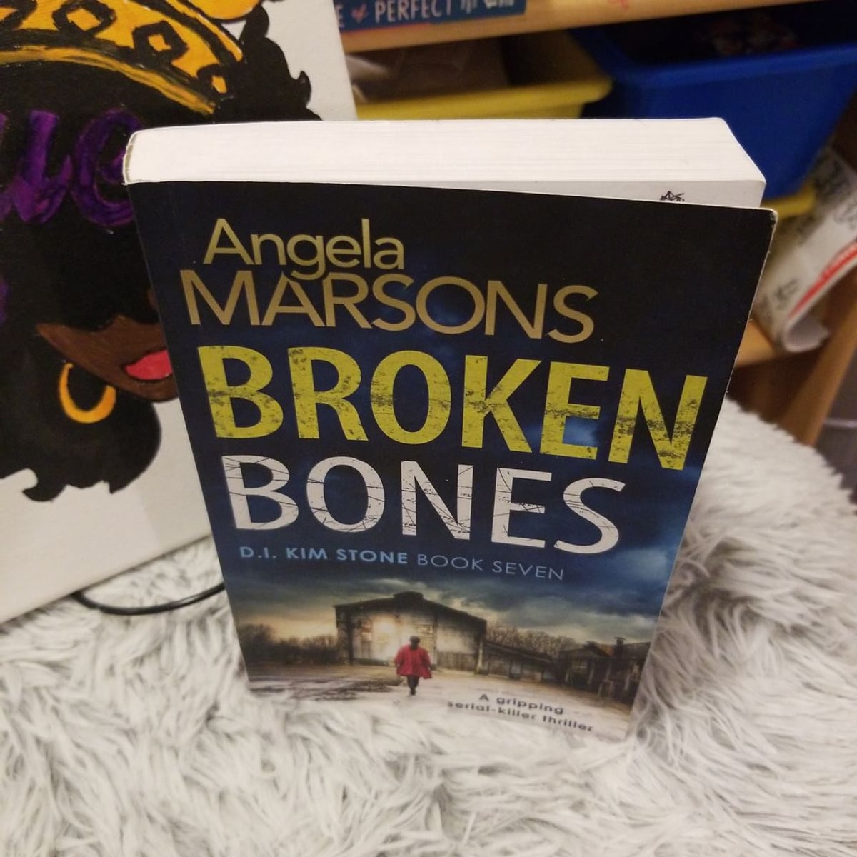 Broken Bones by Angela Marsons