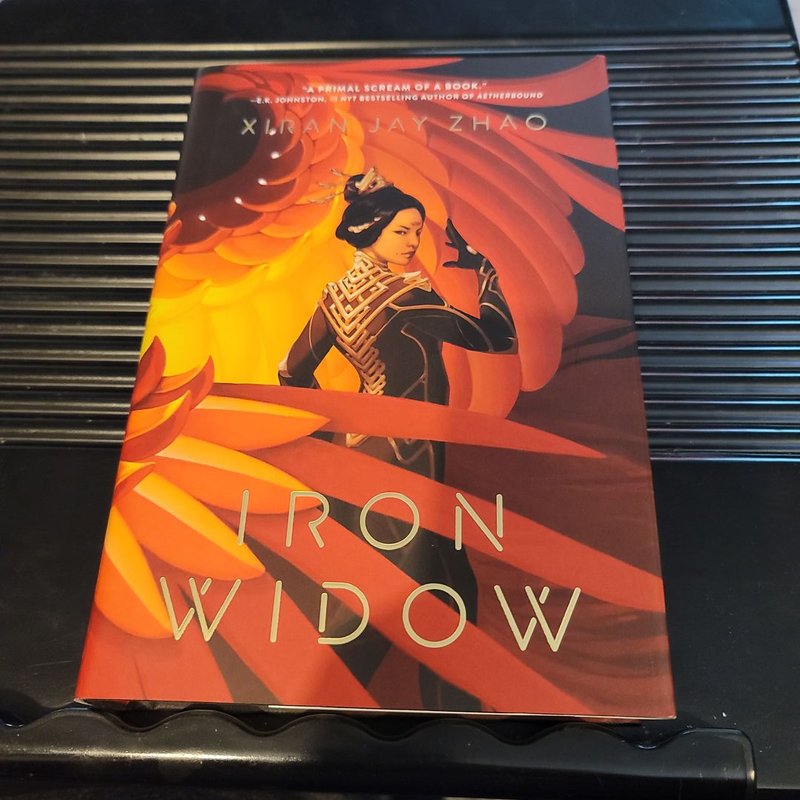 Iron Widow by Xiran Jay Zhao, Hardcover | Pangobooks