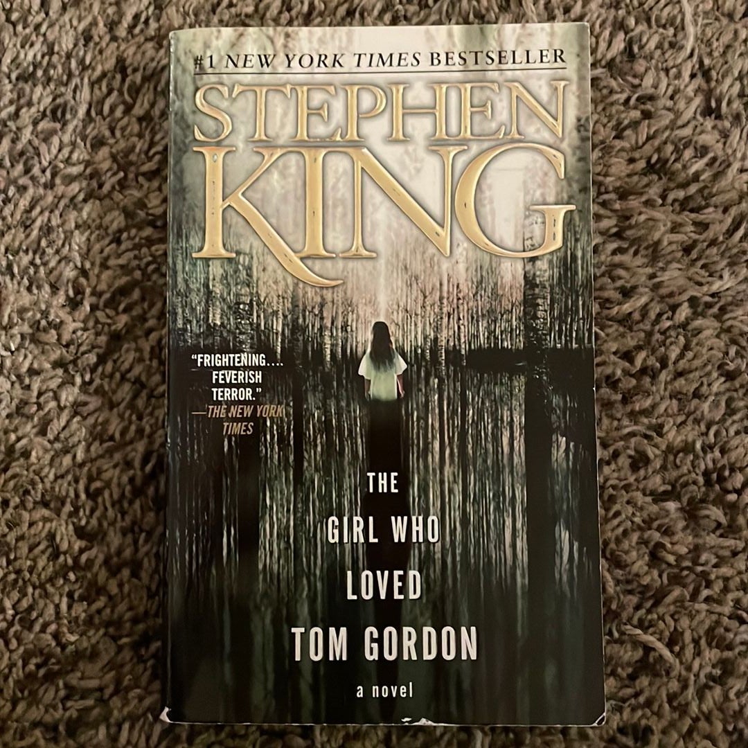 The Girl Who Loved Tom Gordon by Stephen King, Paperback | Pangobooks