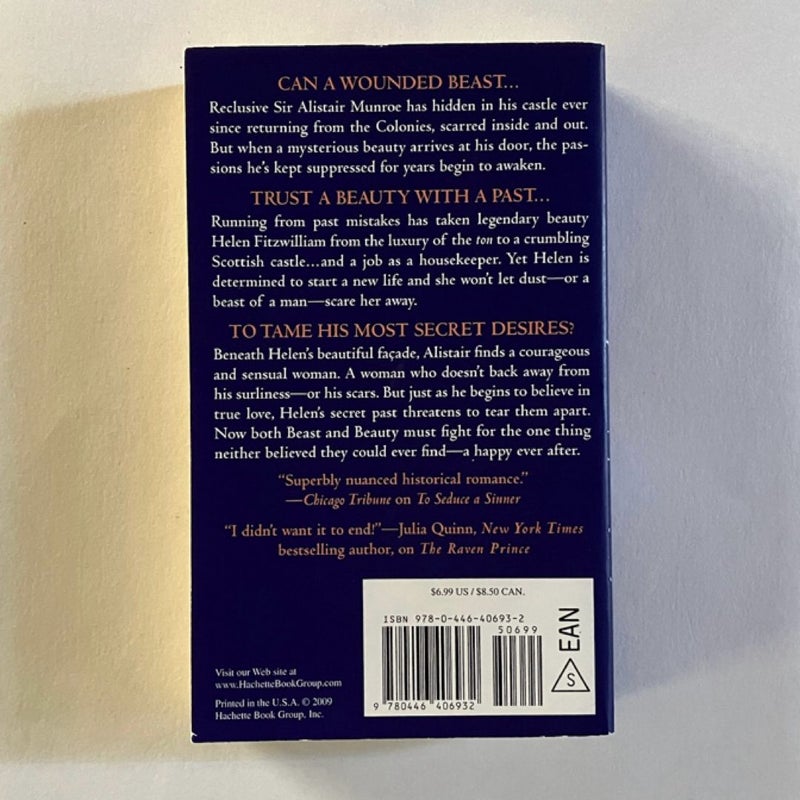 To Beguile a Beast by Elizabeth Hoyt, Paperback | Pangobooks