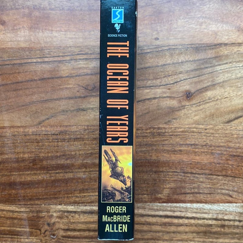The Ocean of Years by Roger MacBride Allen, Paperback | Pangobooks