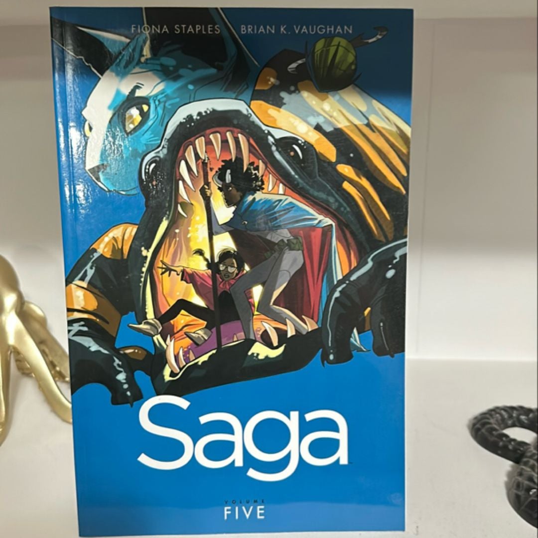 Saga Volume 5 by Fiona Staples, Brian K. Vaughan