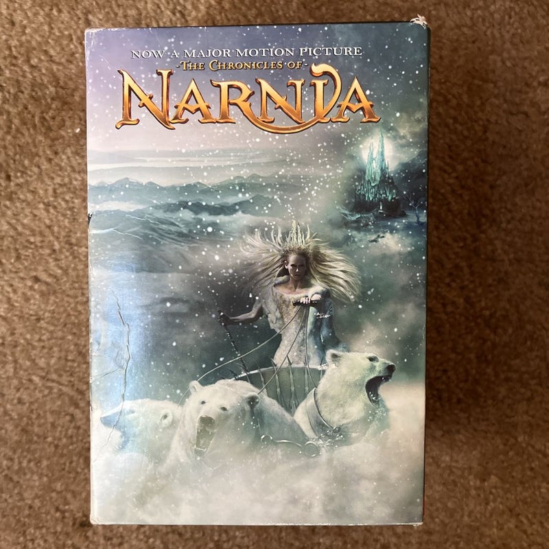 The Chronicles of Narnia boxed set by C. S. Lewis, Paperback | Pangobooks
