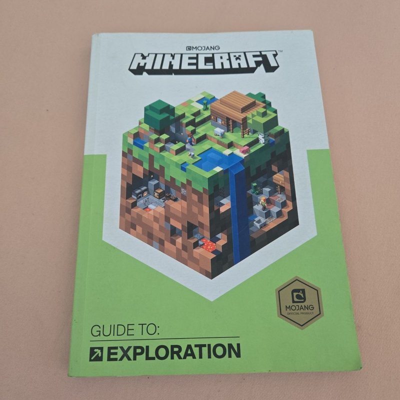 Minecraft: Guide Collection 4-Book Boxed Set by Mojang AB, The Official ...