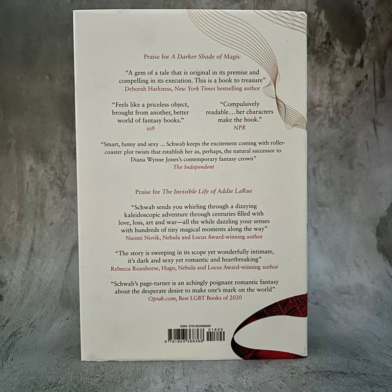 SIGNED The Fragile Threads of Power by V.E. Schwab, Hardcover | Pangobooks