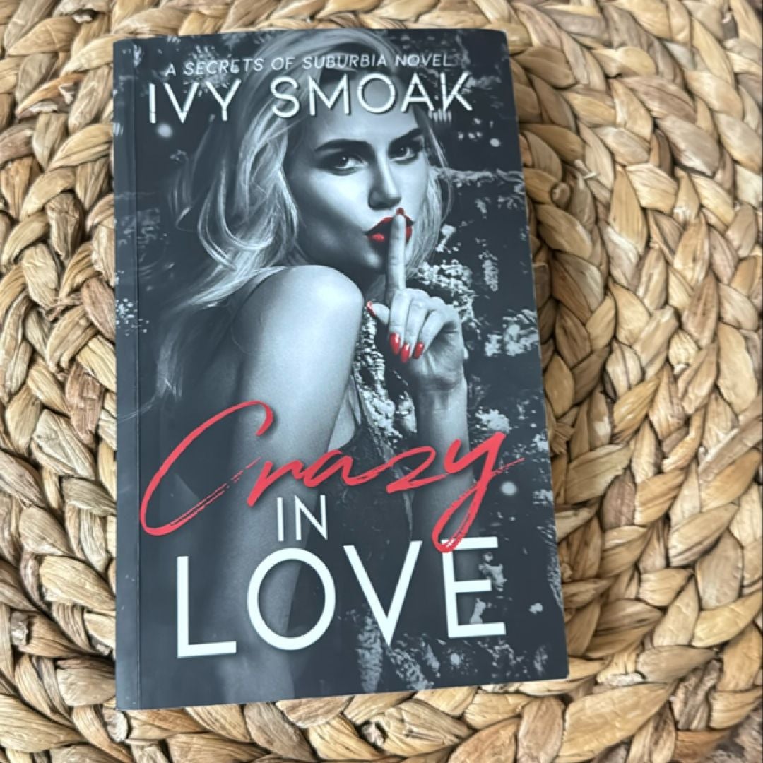 Crazy in Love by Ivy Smoak, Paperback | Pangobooks