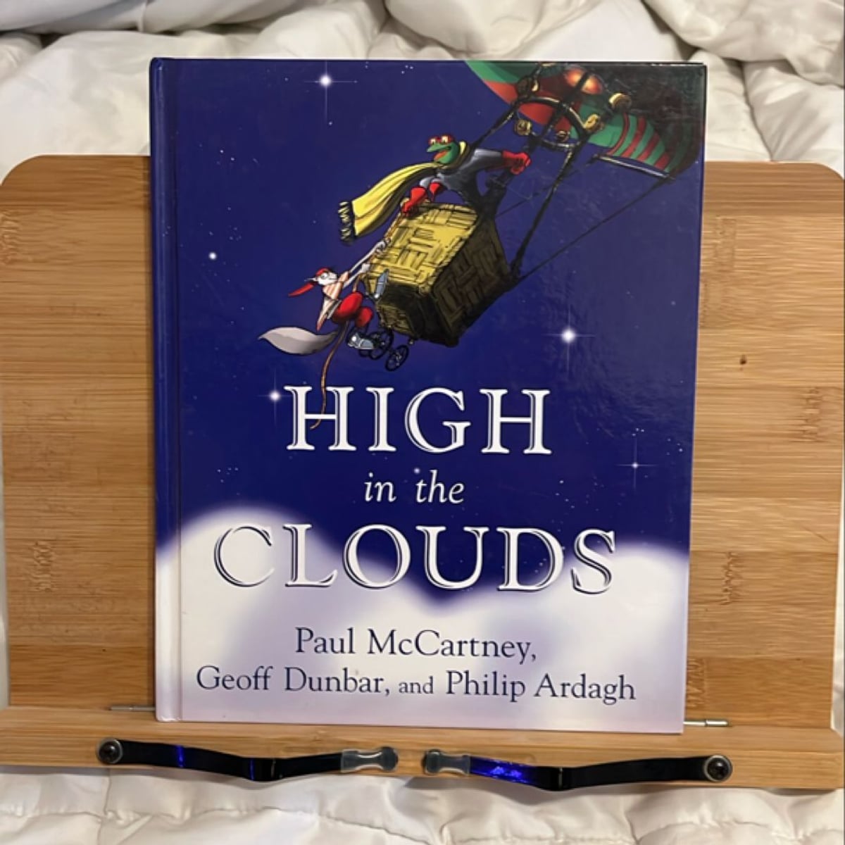 High in the Clouds by Geoff Dunbar, Philip Ardagh, Paul McCartney
