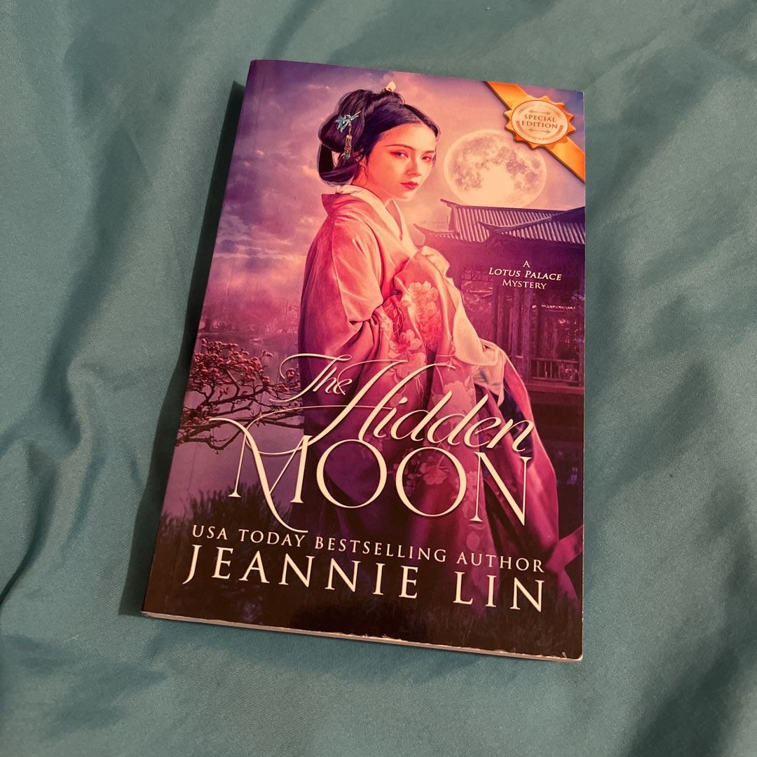 The Hidden Moon by Jeannie Lin