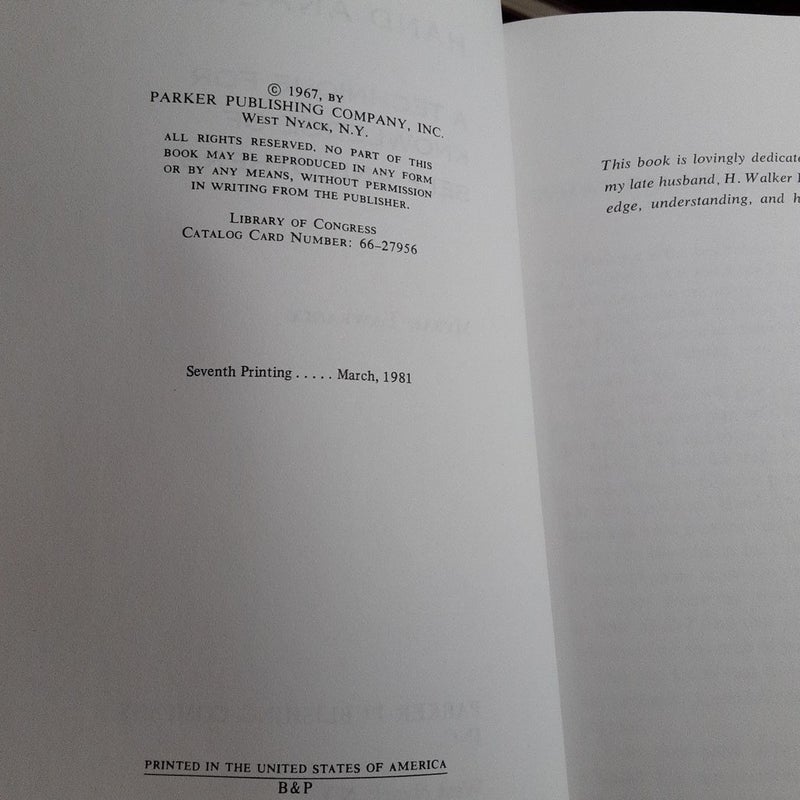 Hand Analysis by M. Lawrence, Paperback | Pangobooks