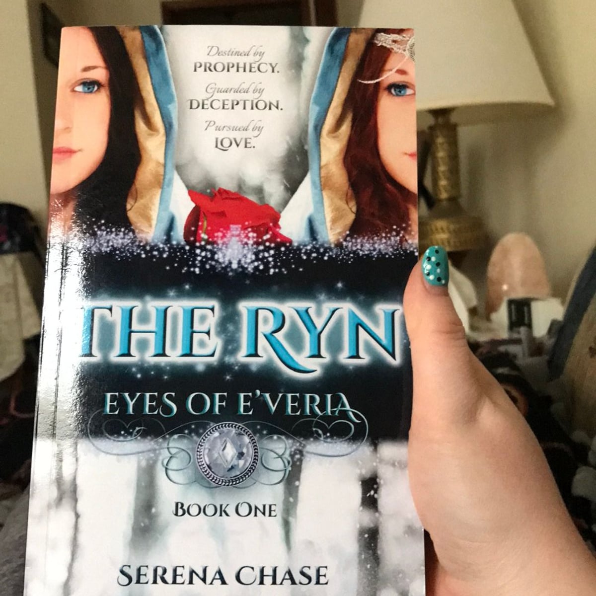 The Ryn (Eyes of E'veria) by Serena Chase, Paperback | Pangobooks