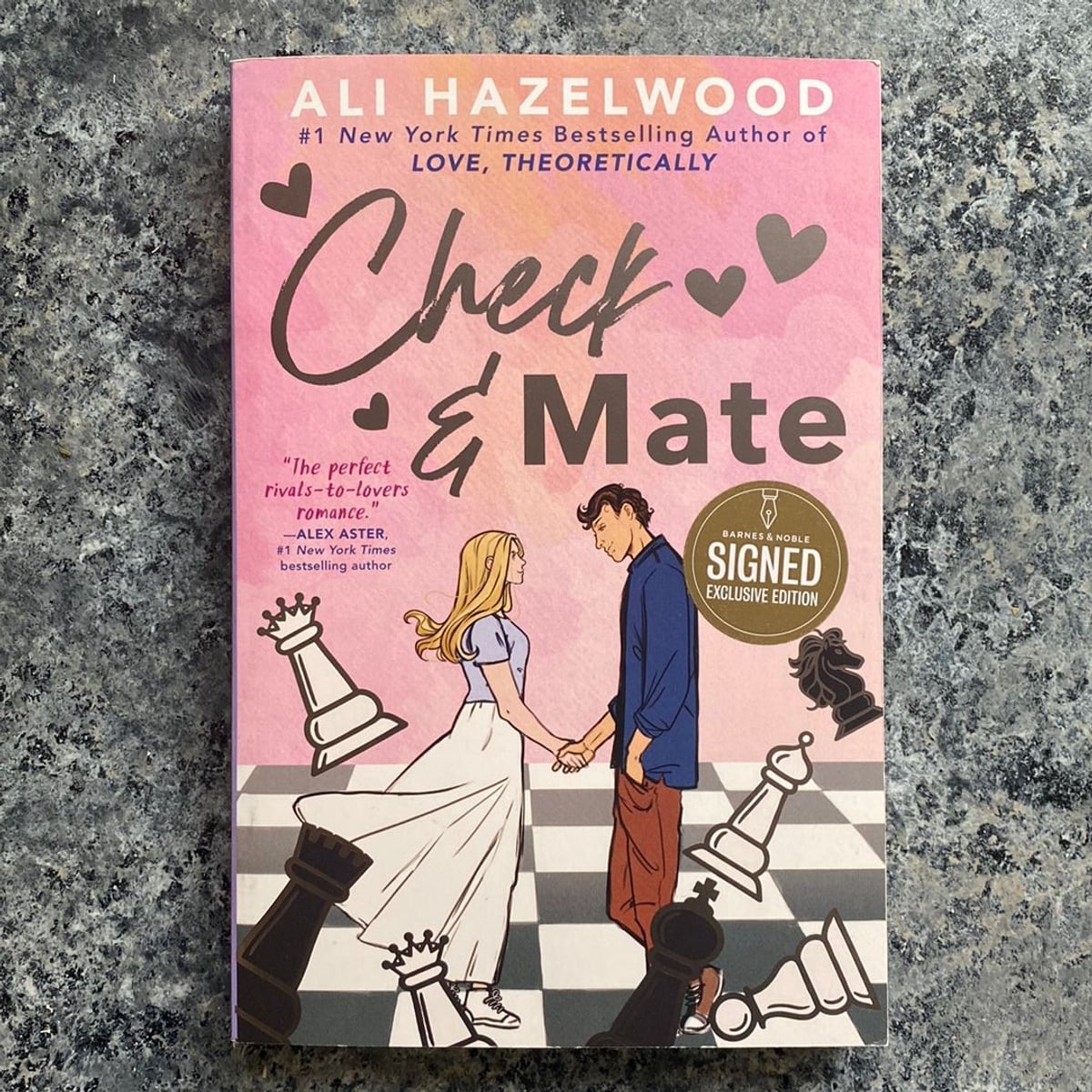 Check & Mate ~ Signed by Ali Hazelwood, Paperback | Pangobooks
