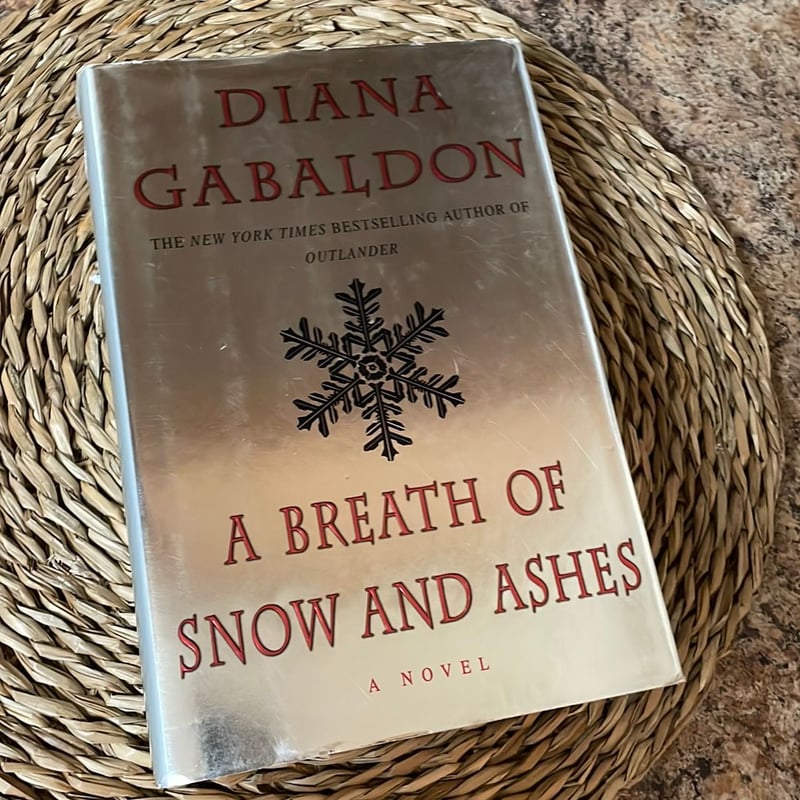 A Breath of Snow and Ashes by Diana Gabaldon, Hardcover | Pangobooks