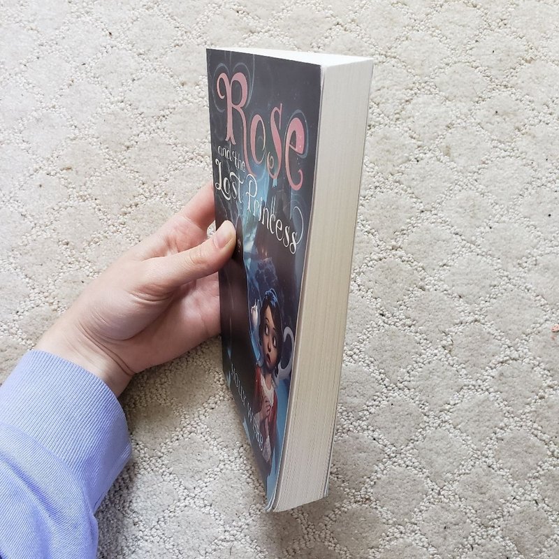 Rose and the Lost Princess by Holly Webb