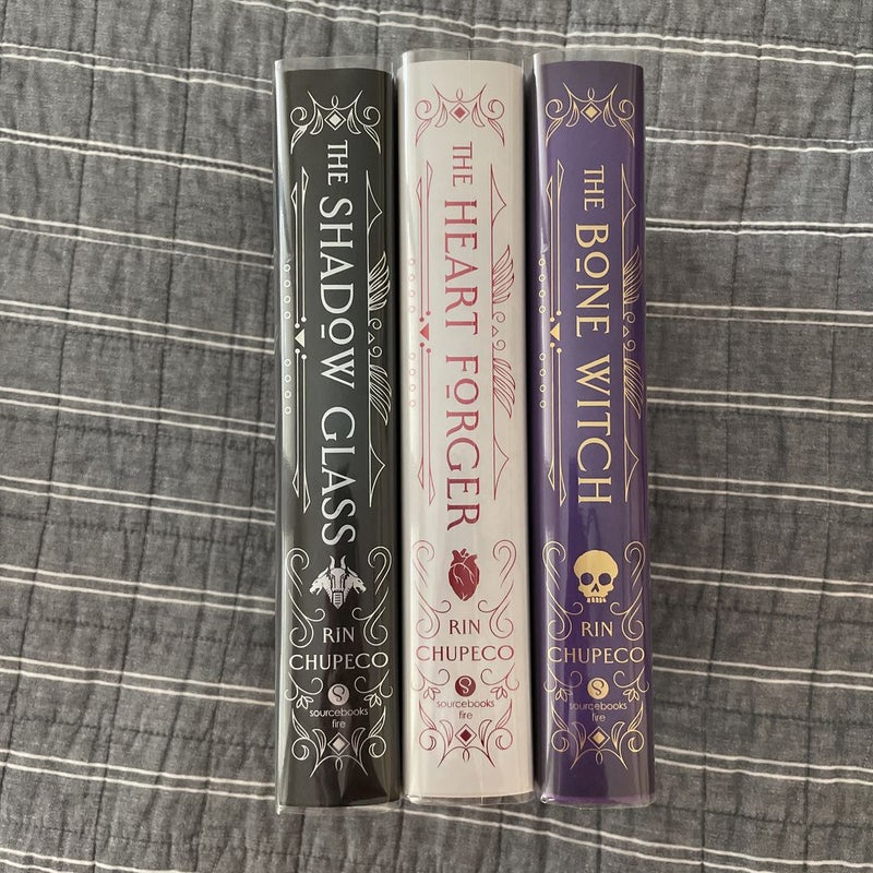 ON HOLD FOR Yazmin //The Bone Witch trilogy - Illumicrate Editions by ...