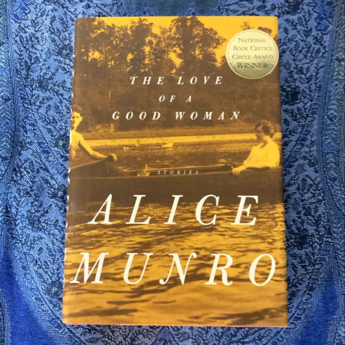 The Love of a Good Woman by Alice Munro