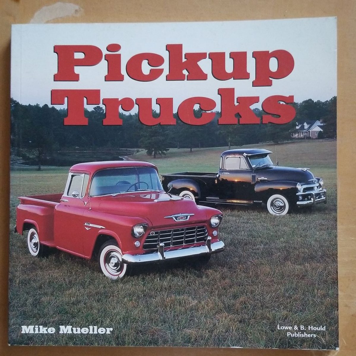 Pickup Trucks by Mike Mueller, Paperback | Pangobooks