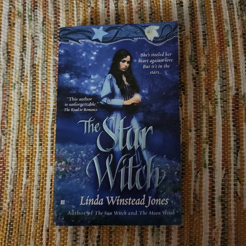 The Star Witch by Linda Winstead Jones, Paperback | Pangobooks
