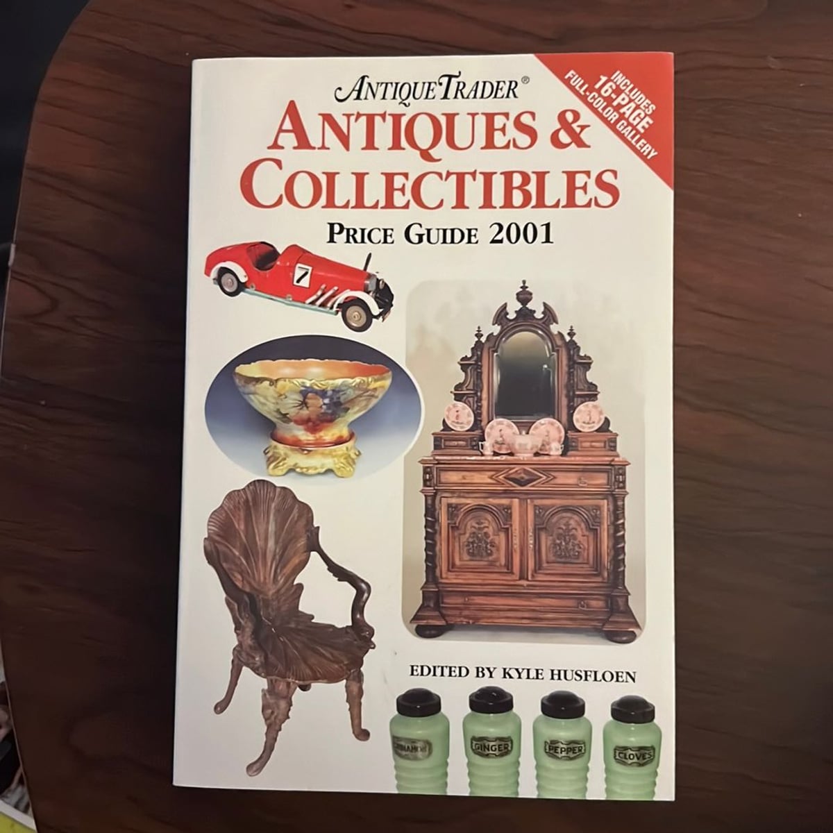 The Antique Trader's Antiques and Collectibles Price Guide, 2001 by ...