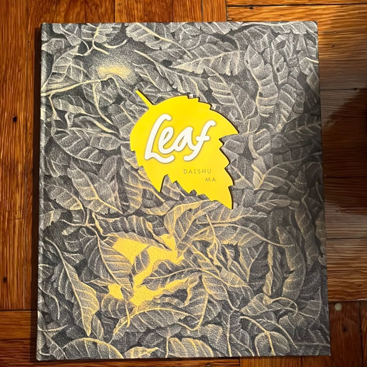 Leaf by Daishu Ma, Hardcover | Pangobooks
