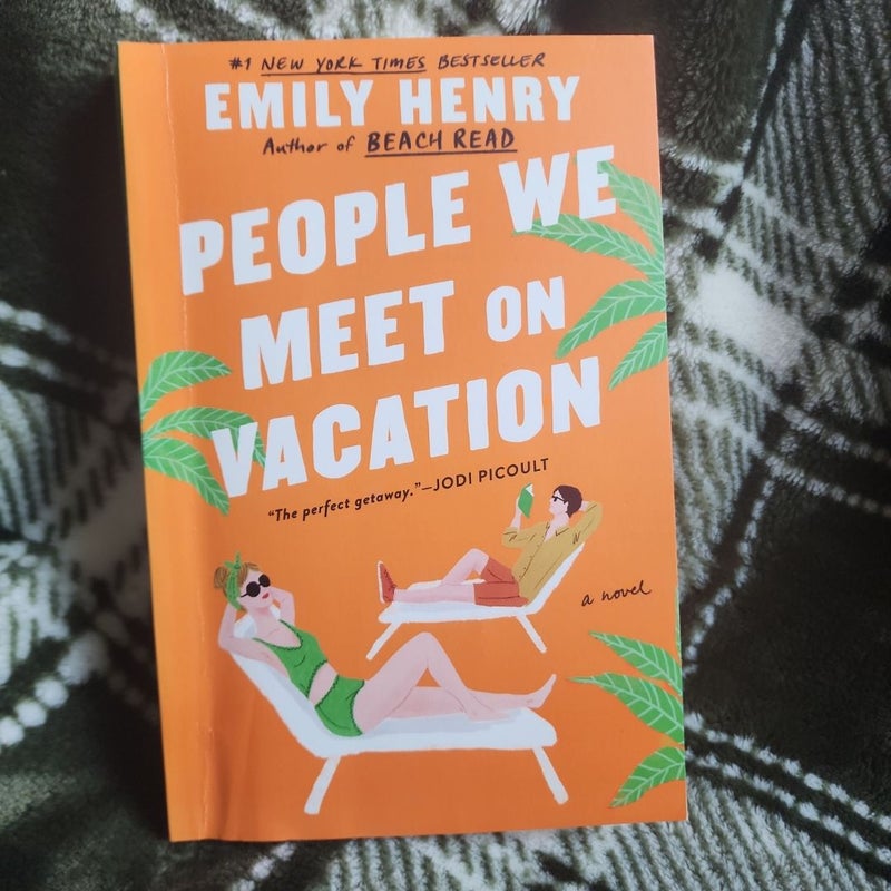 People We Meet on Vacation by Emily Henry, Paperback | Pangobooks
