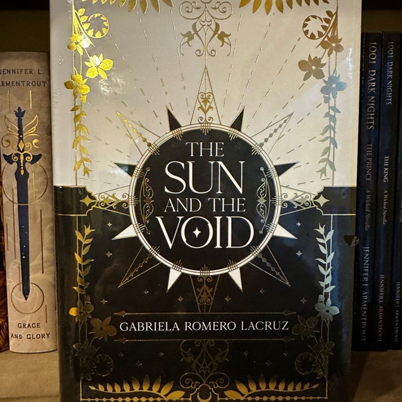 The Sun and the Void by Gabriela Romero Lacruz