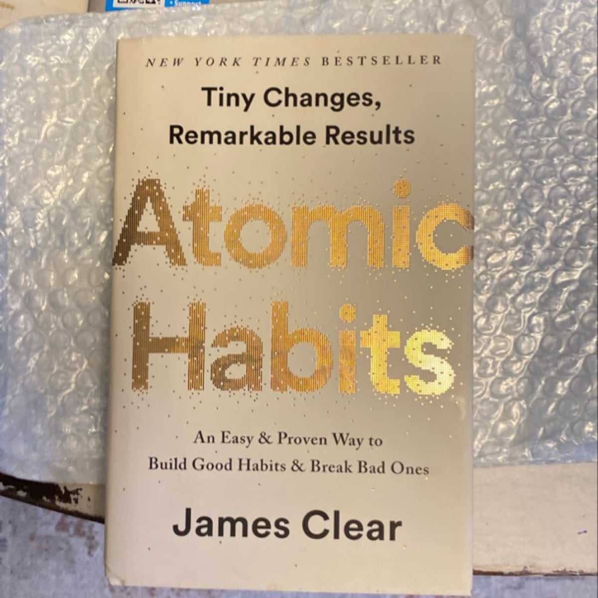Atomic Habits by James Clear, Hardcover | Pangobooks