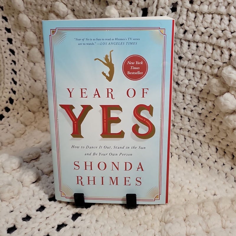 ♻️ Year of Yes by Shonda Rhimes, Paperback | Pangobooks