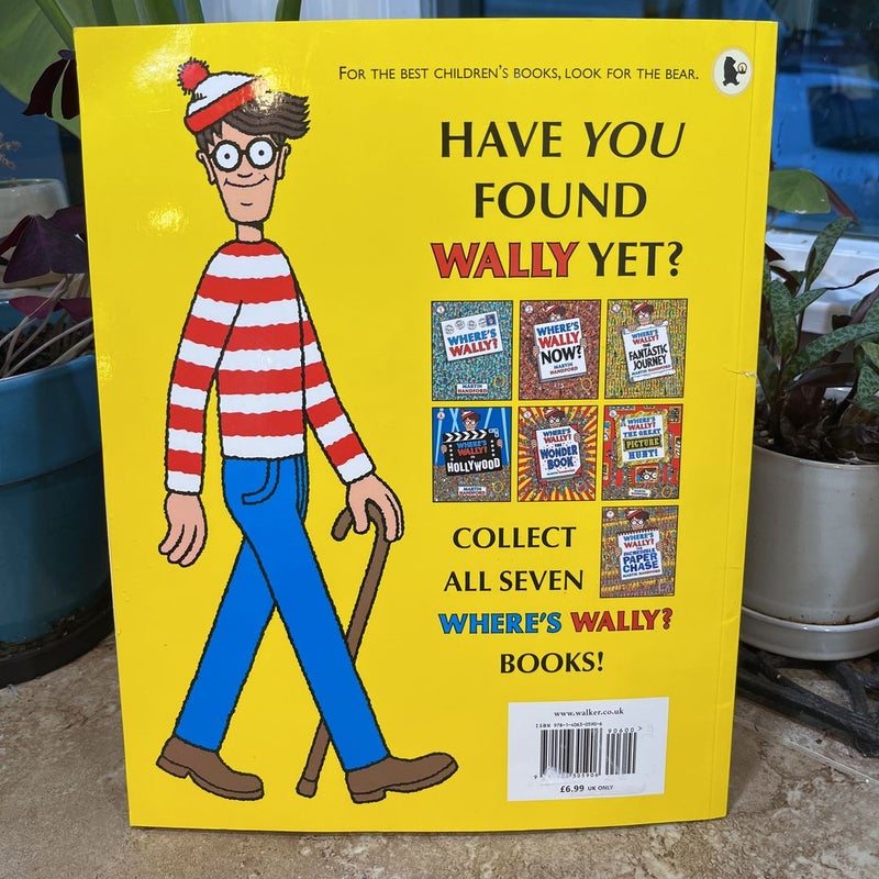Where's Waldo? the Wonder Book by Martin Handford