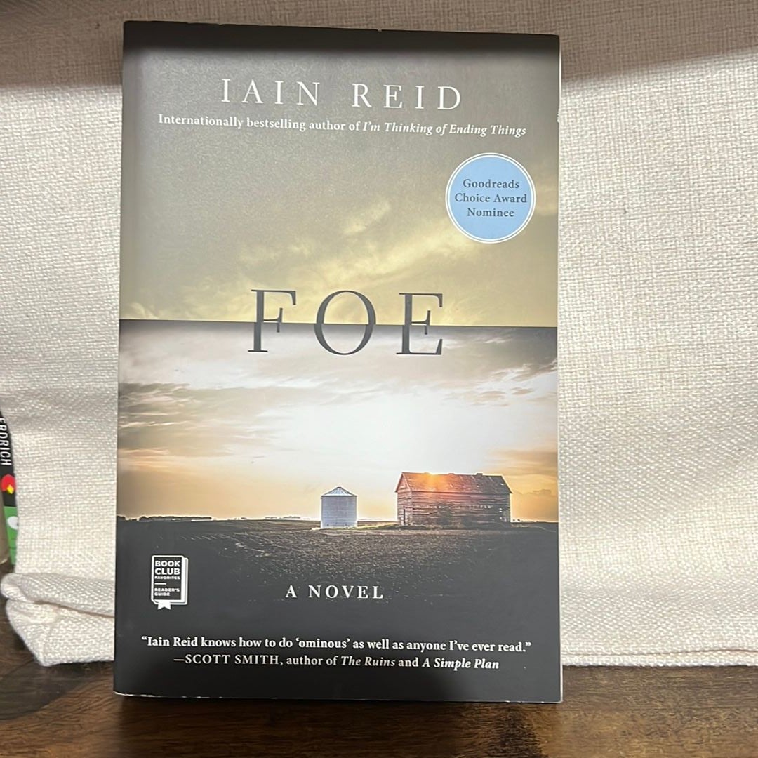 Foe by Iain Reid, Paperback | Pangobooks