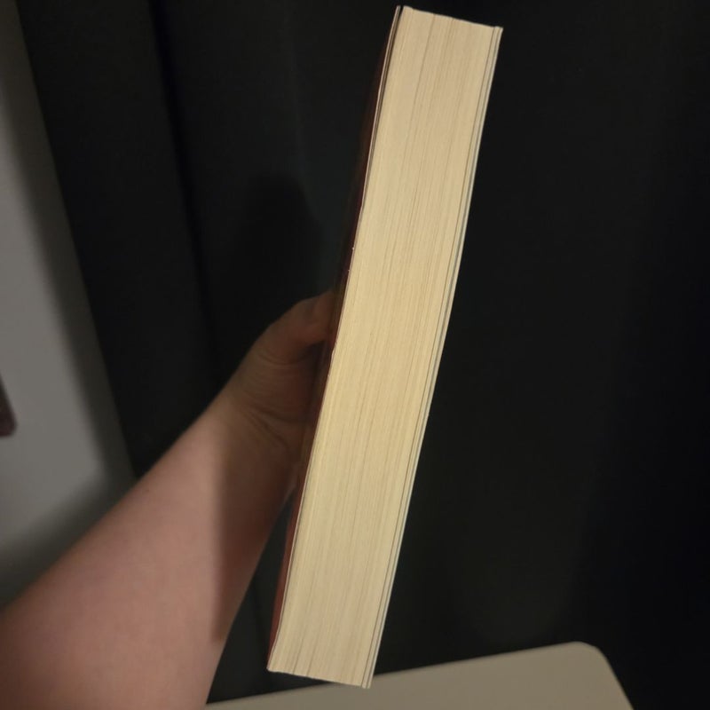 A Court of Thorns and Roses by Sarah J. Maas, Paperback | Pangobooks