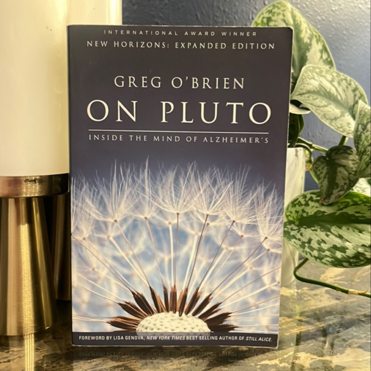 On Pluto: Inside the Mind of Alzheimer's by Greg O'Brien, Lisa Genova