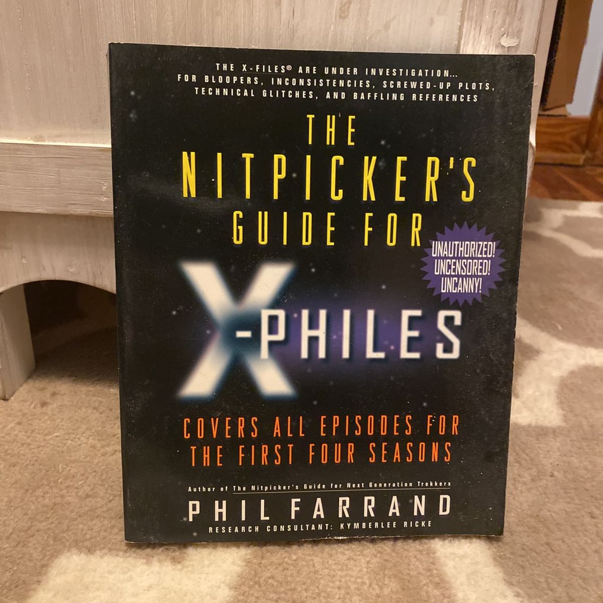 The Nitpicker's Guide for X-Philes by Phil Farrand