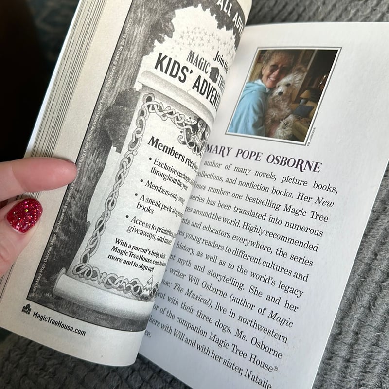 Dinosaurs Before Dark by Mary Pope Osborne, Paperback | Pangobooks