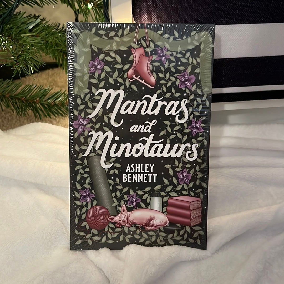 Mantras and Minotaurs - HelloLovely version by Ashley Bennett, Paperback | Pangobooks