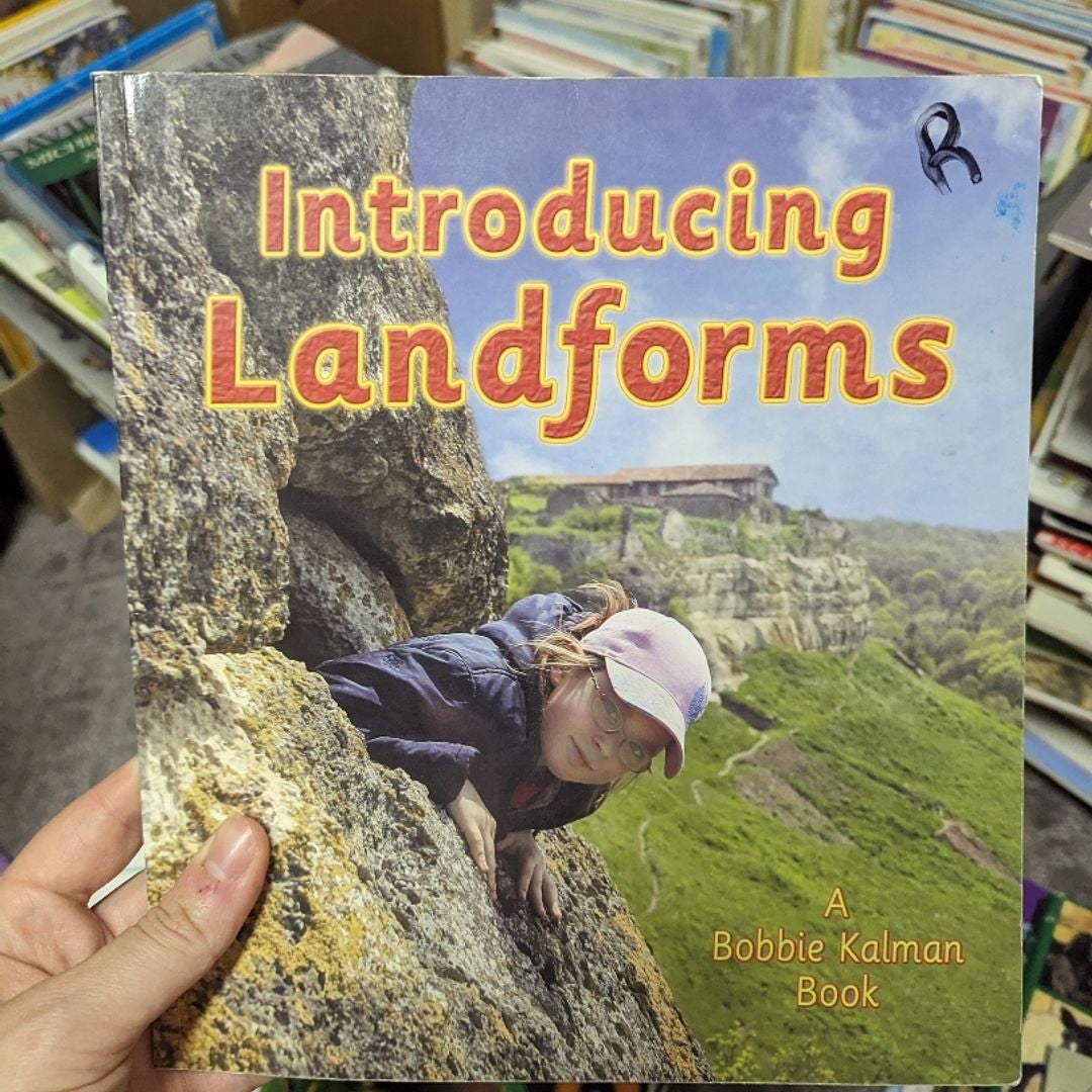 Introducing Landforms by Bobbie Kalman, Paperback | Pangobooks