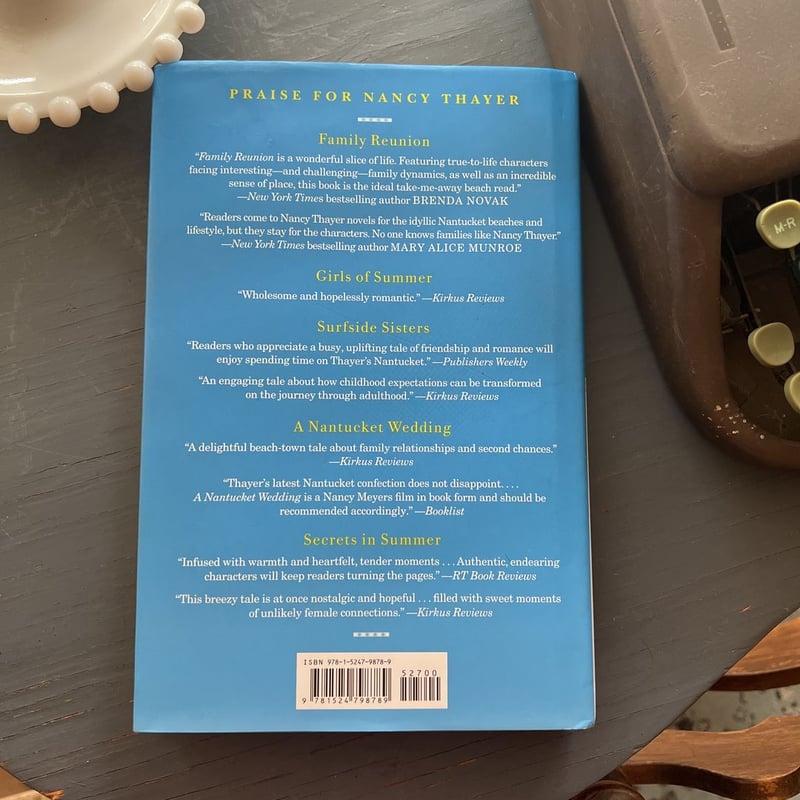 Family Reunion by Nancy Thayer, Hardcover | Pangobooks